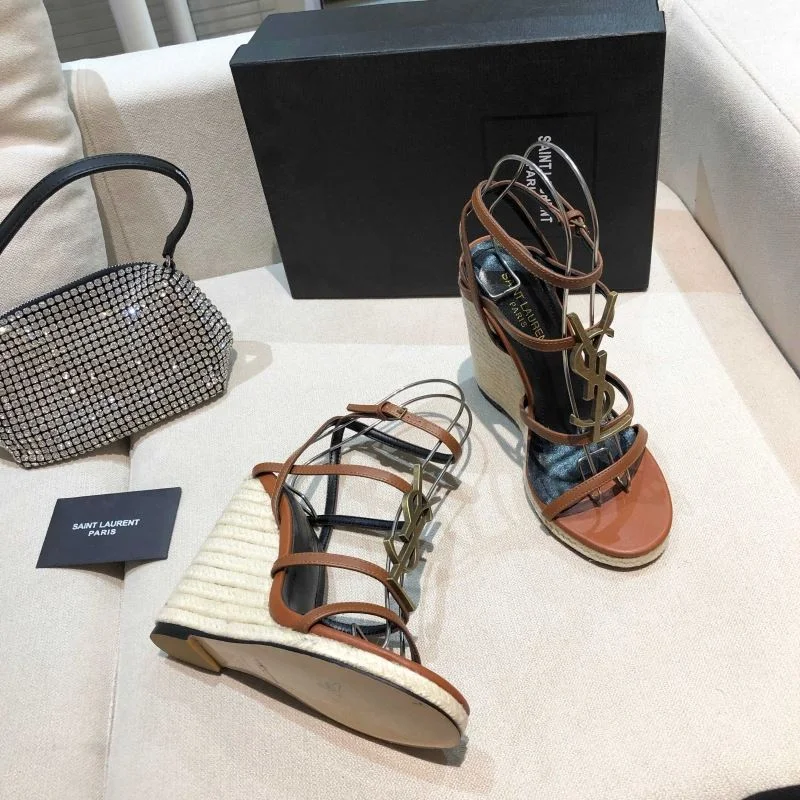 Accurate model Ysl Sandals