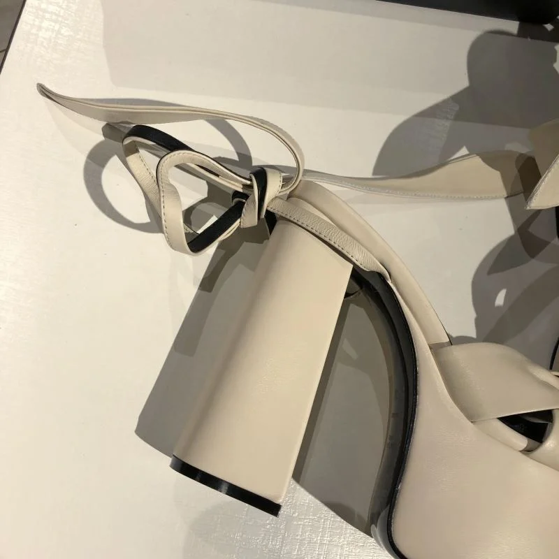 Reasonably priced Ysl Sandals