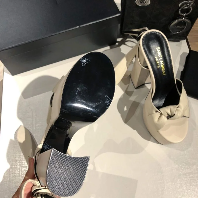 Reasonably priced Ysl Sandals