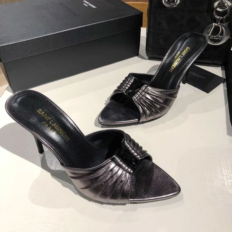Top match Ysl Sandals