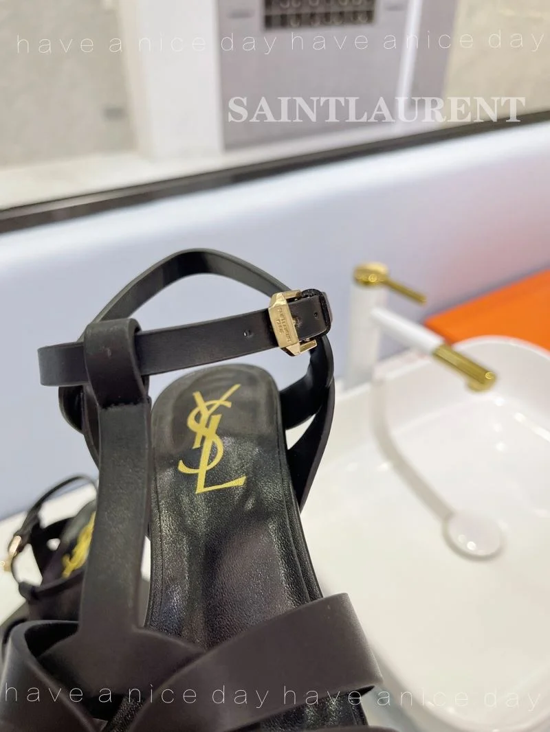 Top match Ysl Sandals