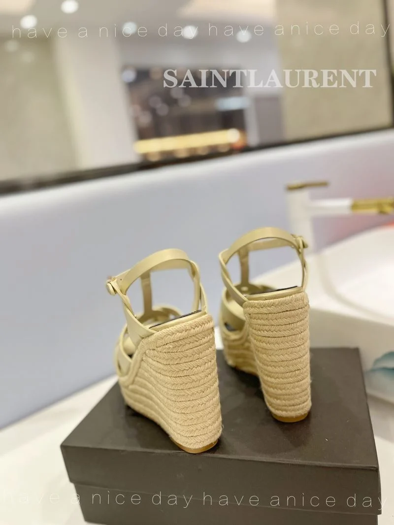 Bargain Ysl Sandals