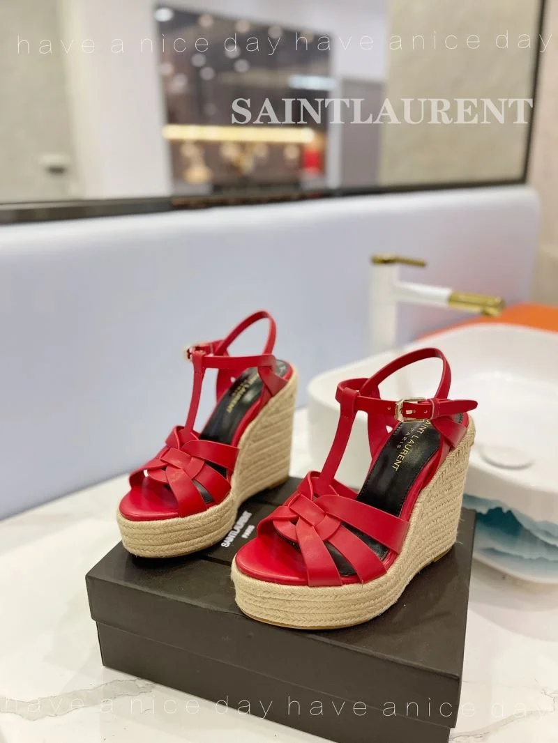 Top match Ysl Sandals