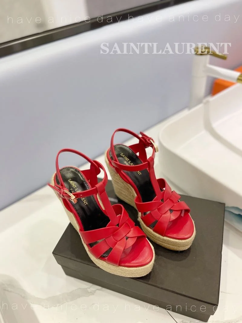 Top match Ysl Sandals