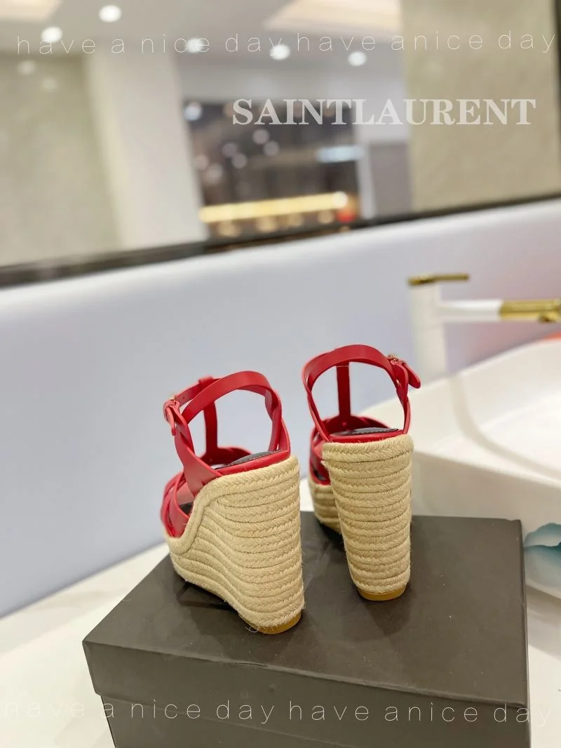 Top match Ysl Sandals