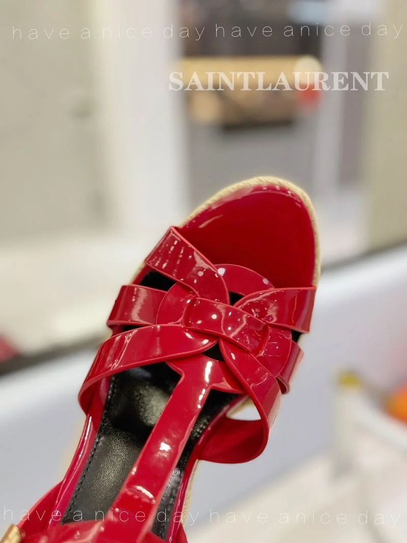 Precise copy Ysl Sandals