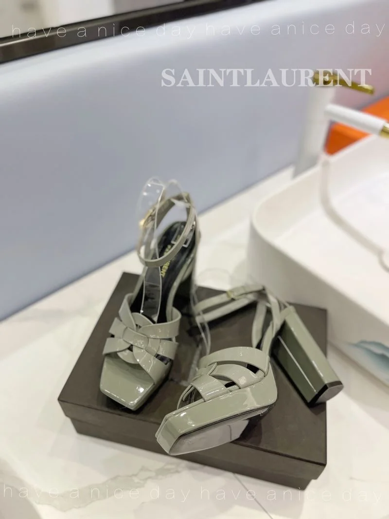 Bargain Ysl Sandals