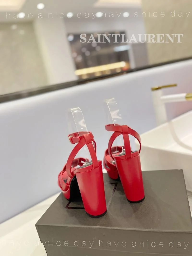 Top mirror Ysl Sandals