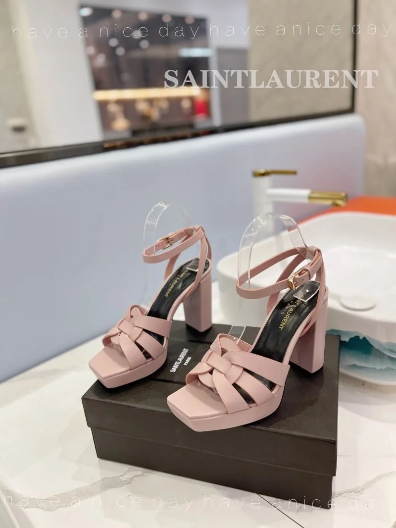 Top match Ysl Sandals