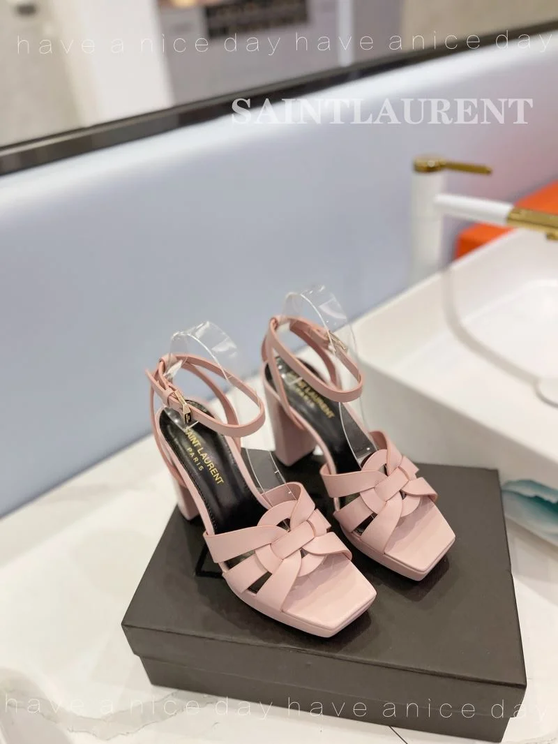 Top match Ysl Sandals
