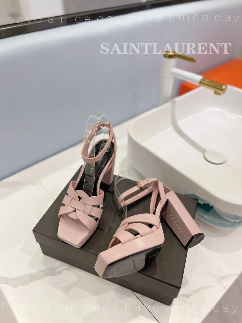 Top match Ysl Sandals