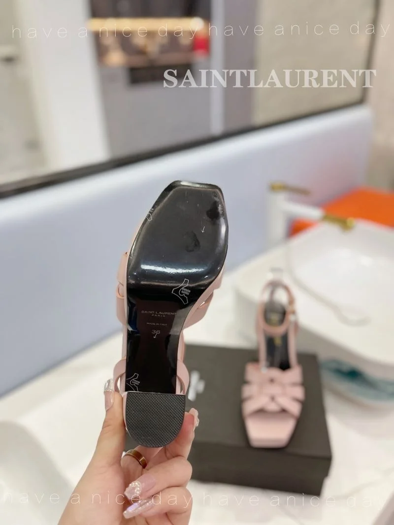 Top match Ysl Sandals