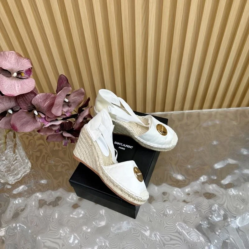 Top match Ysl Sandals