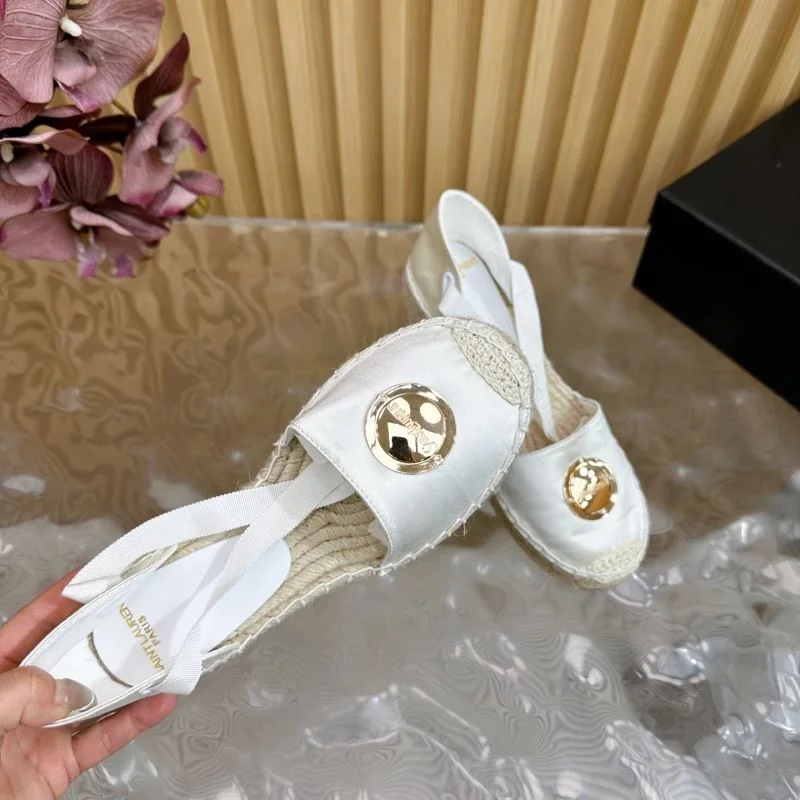 Top match Ysl Sandals