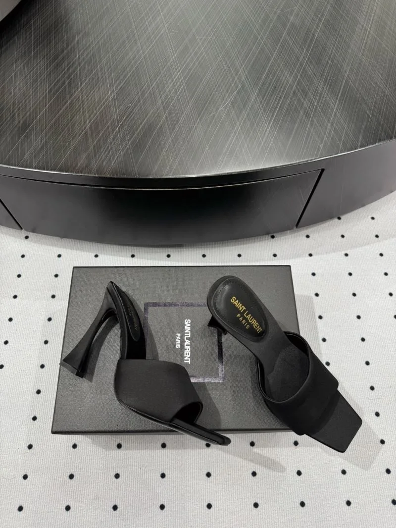 1:1 copy Ysl Sandals
