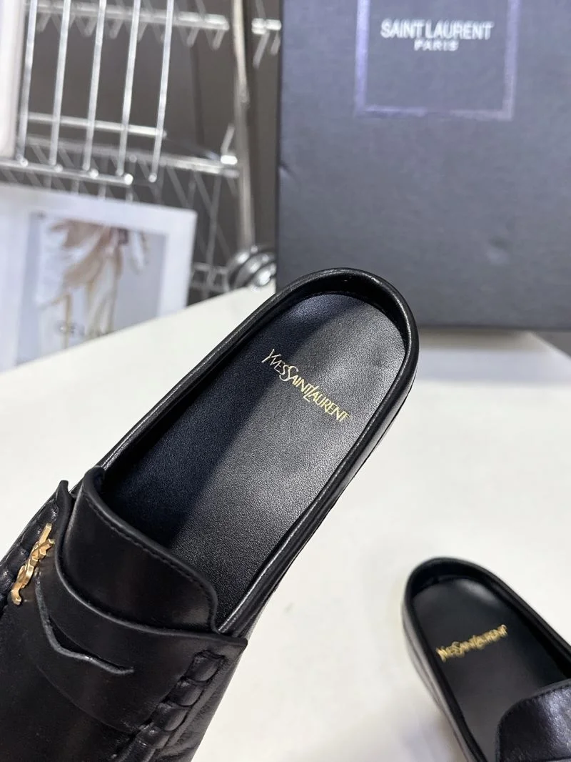 Precise copy Ysl Sandals
