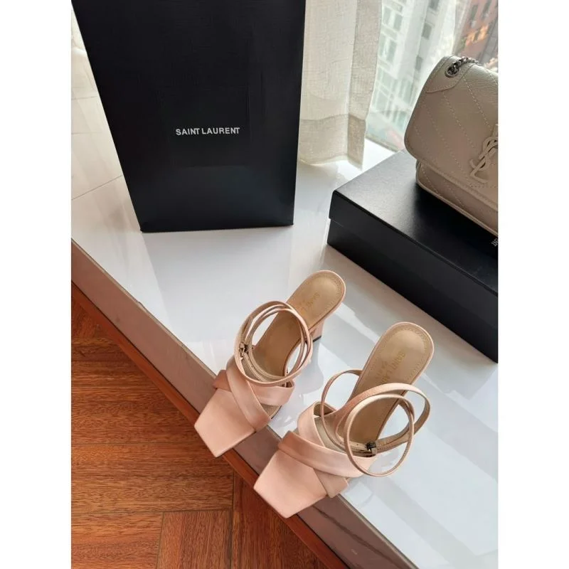 Top match Ysl Sandals
