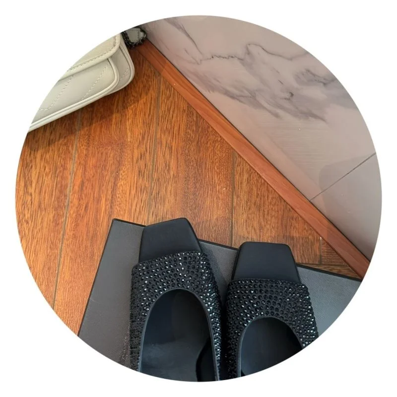 Discounted Ysl Sandals