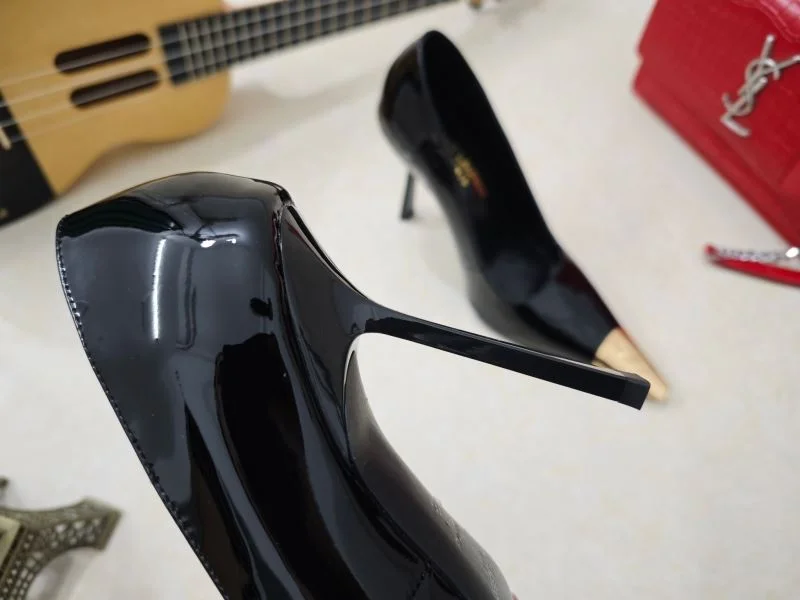 Discounted Ysl Sandals