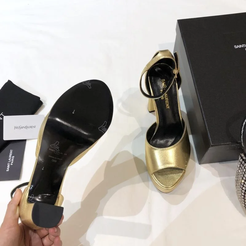Accurate model Ysl Sandals