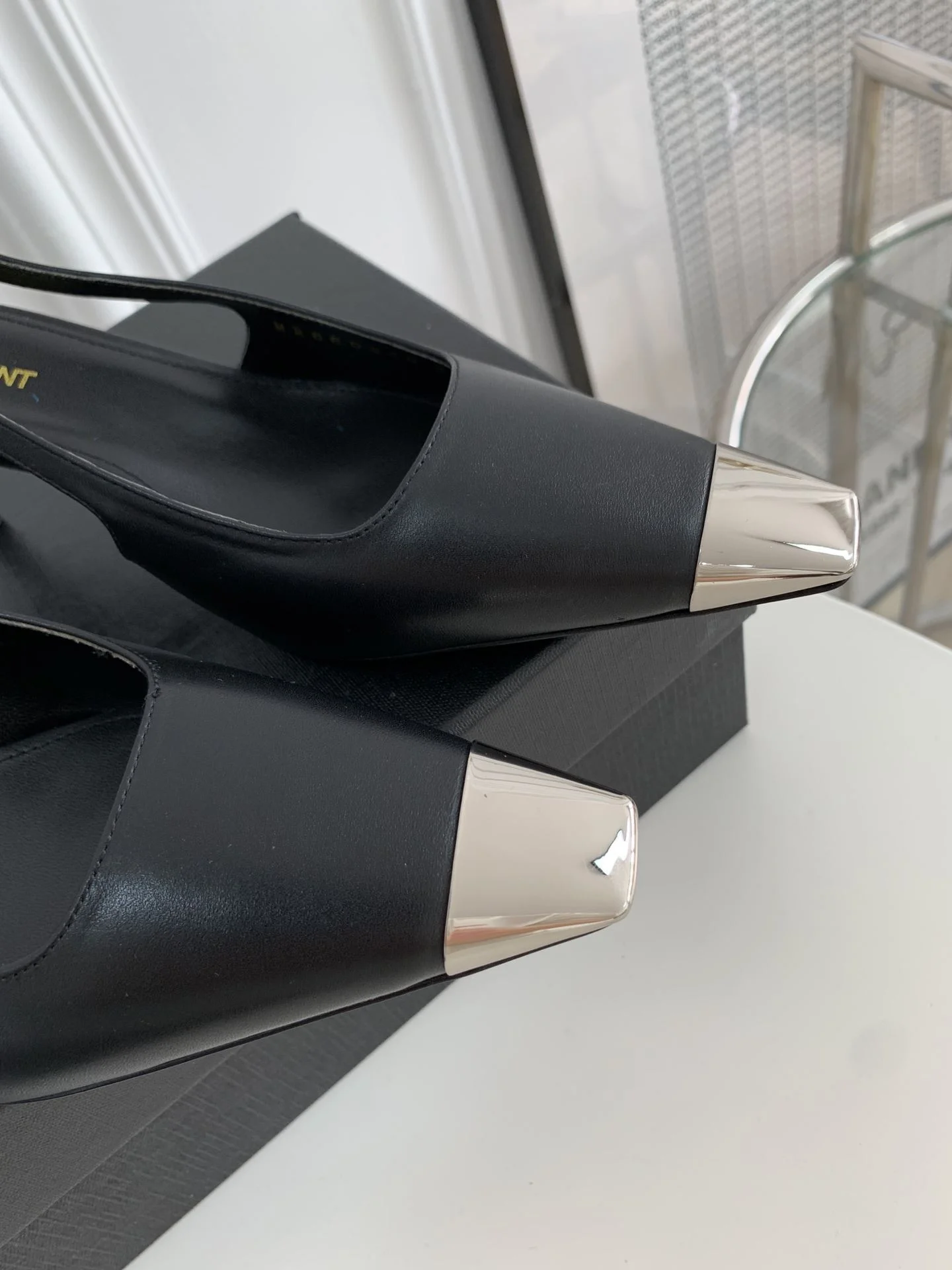 Discounted Ysl Sandals