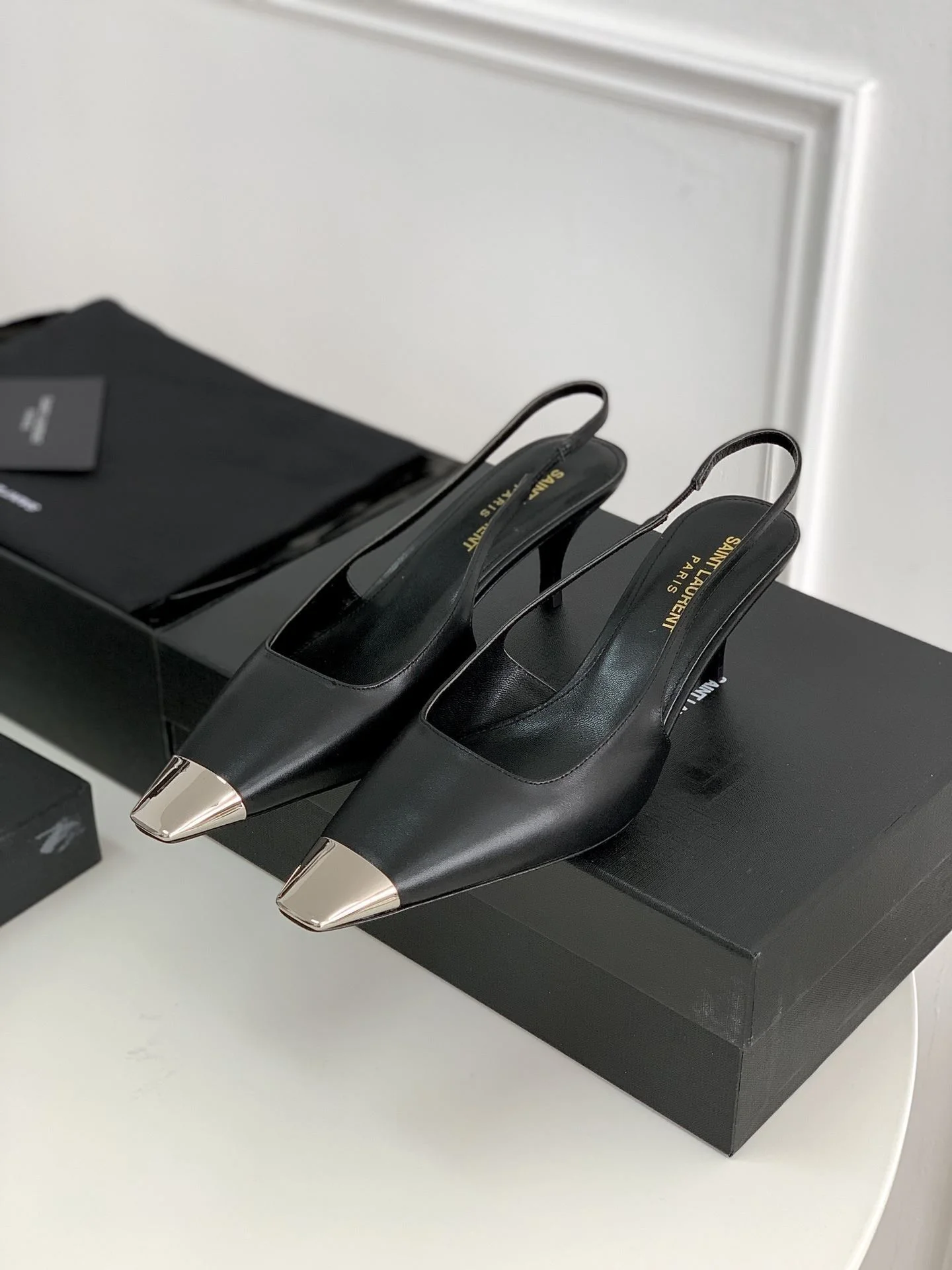 Discounted Ysl Sandals