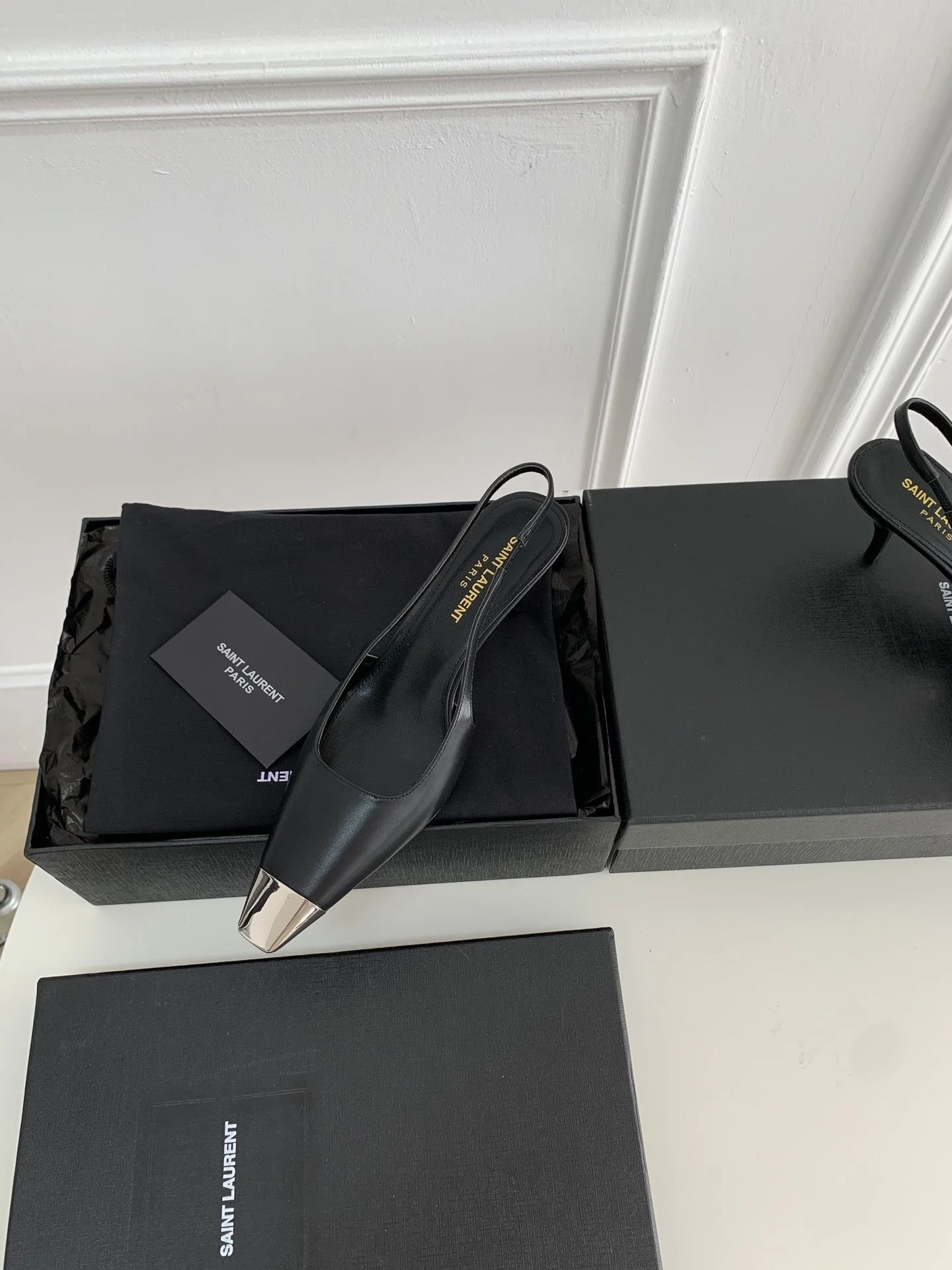 Top mirror Ysl Sandals