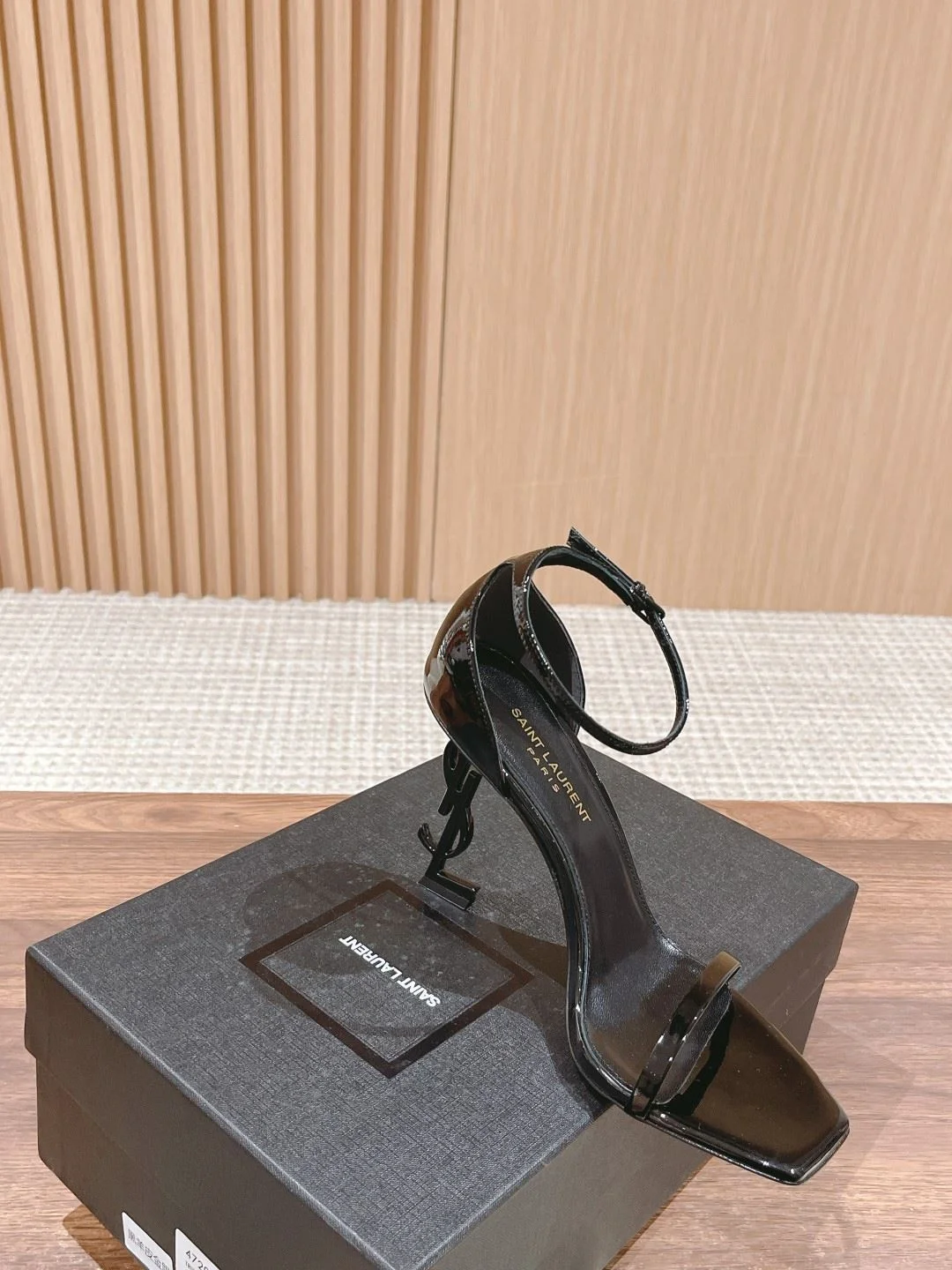 OEM Ysl Sandals