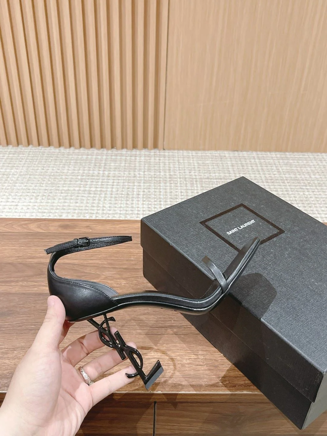 Brand-original Ysl Sandals