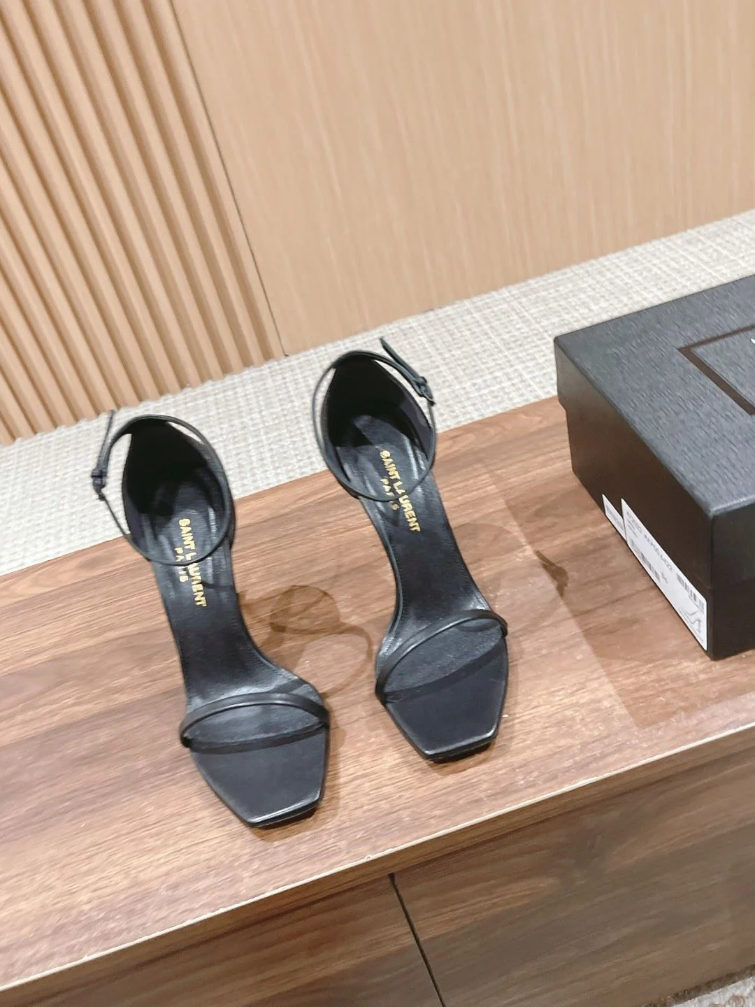 Ysl Sandals