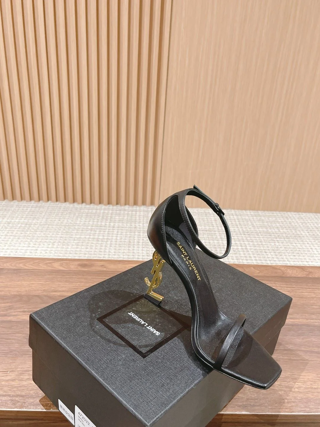 Cut-rate Ysl Sandals