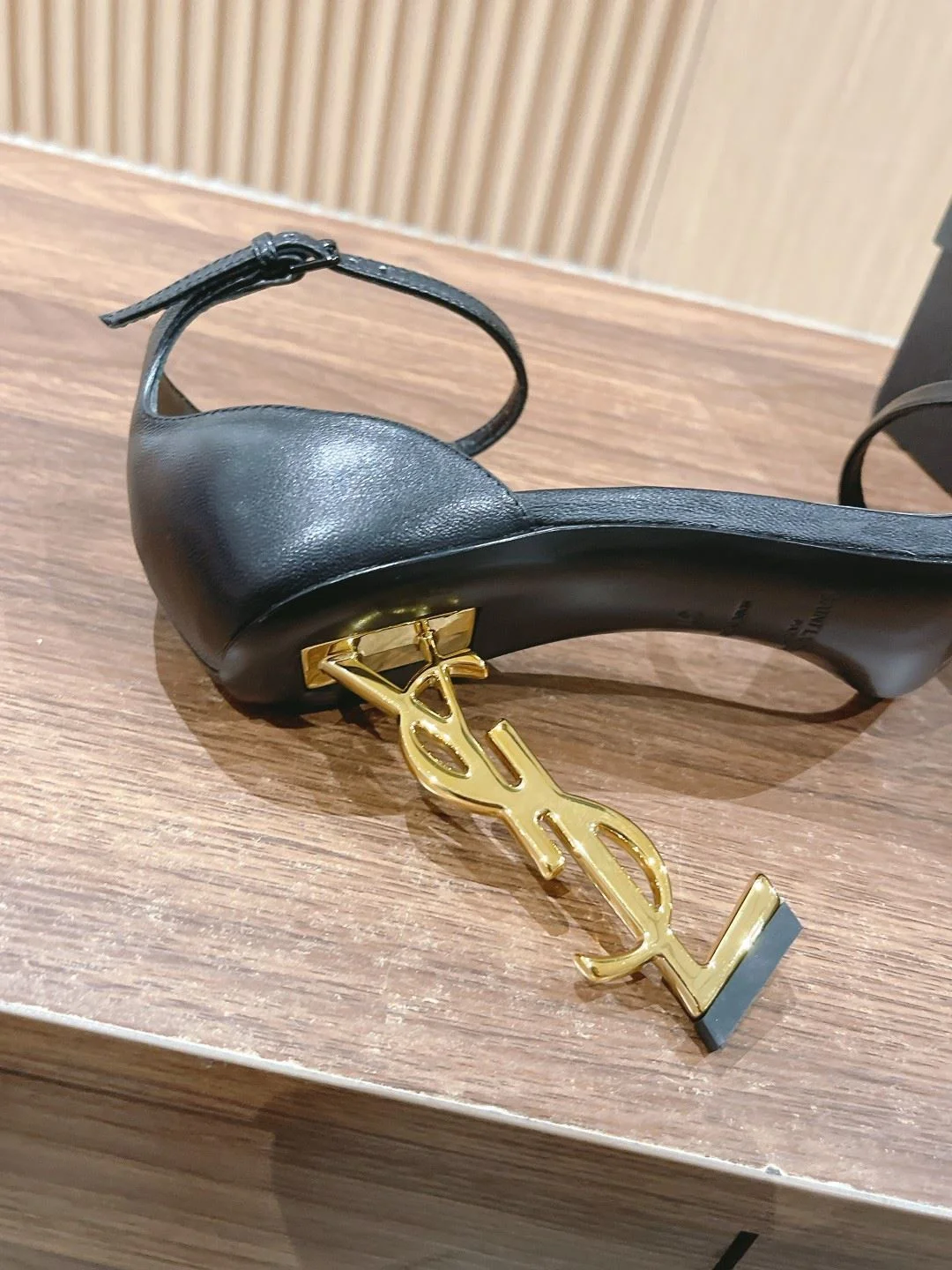 Cut-rate Ysl Sandals