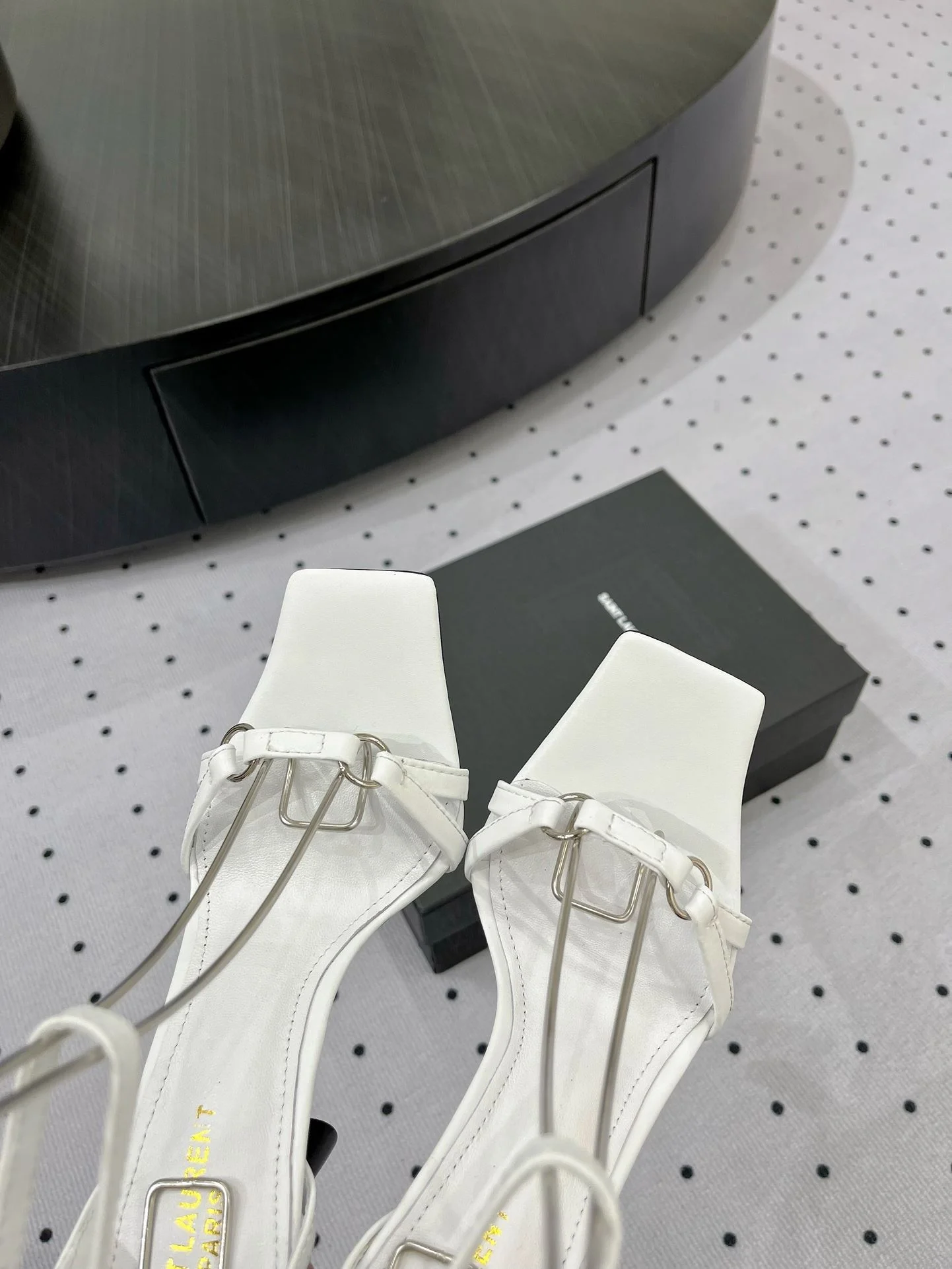 Mirror quality Ysl Sandals