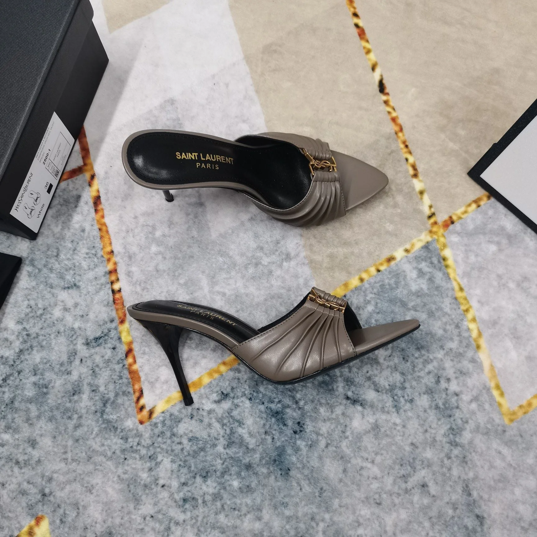 Top match Ysl Sandals