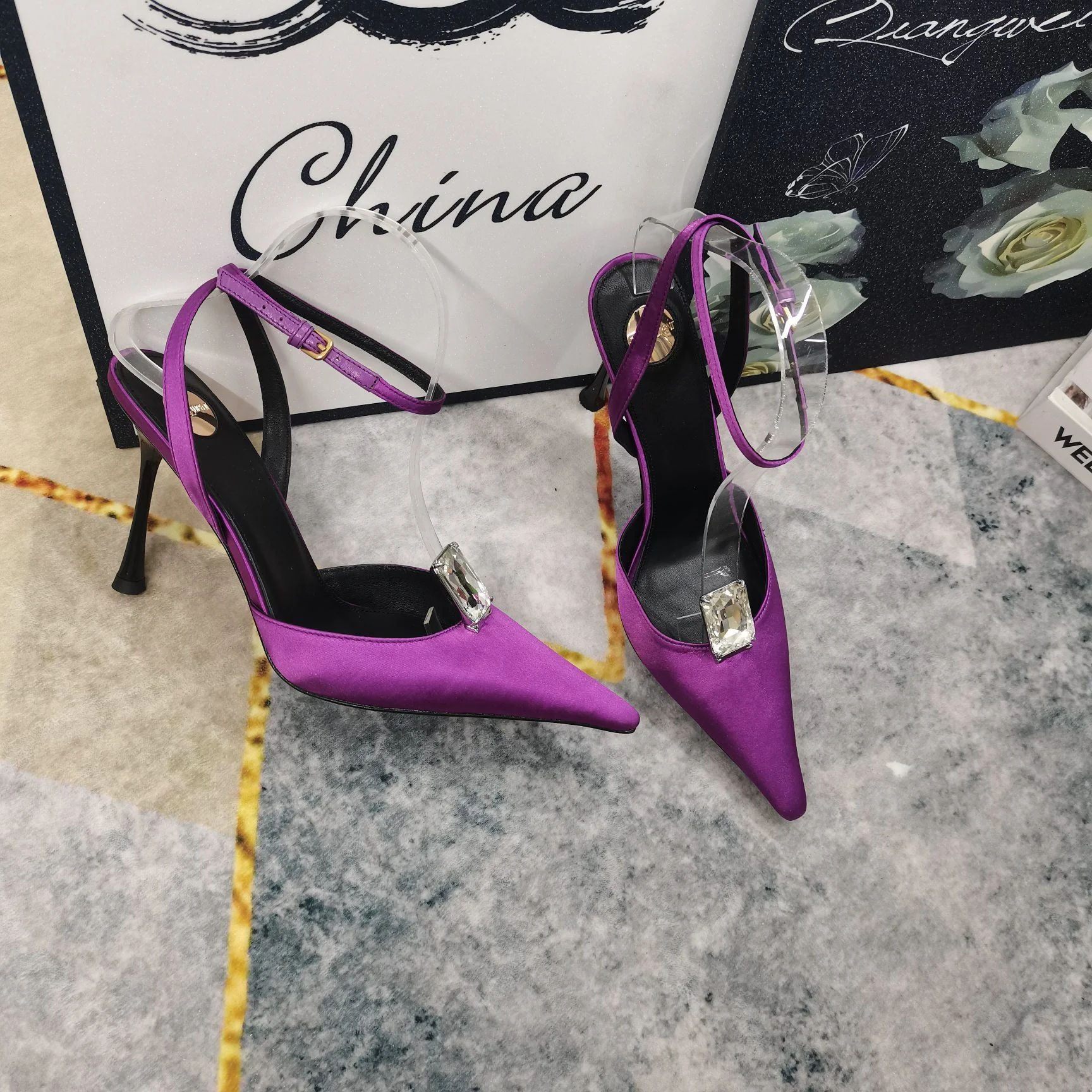 Exact replica Ysl Sandals