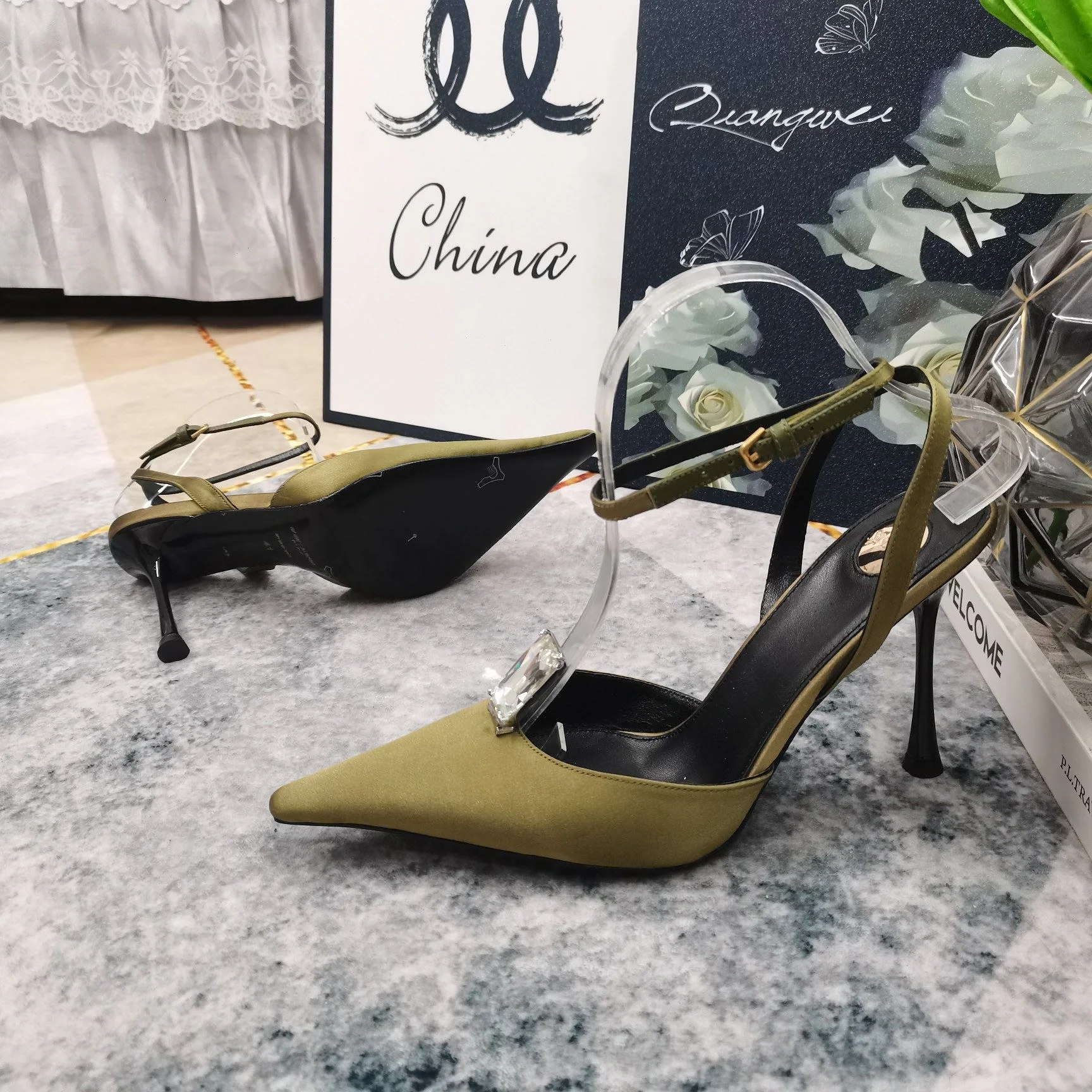 Value-priced Ysl Sandals