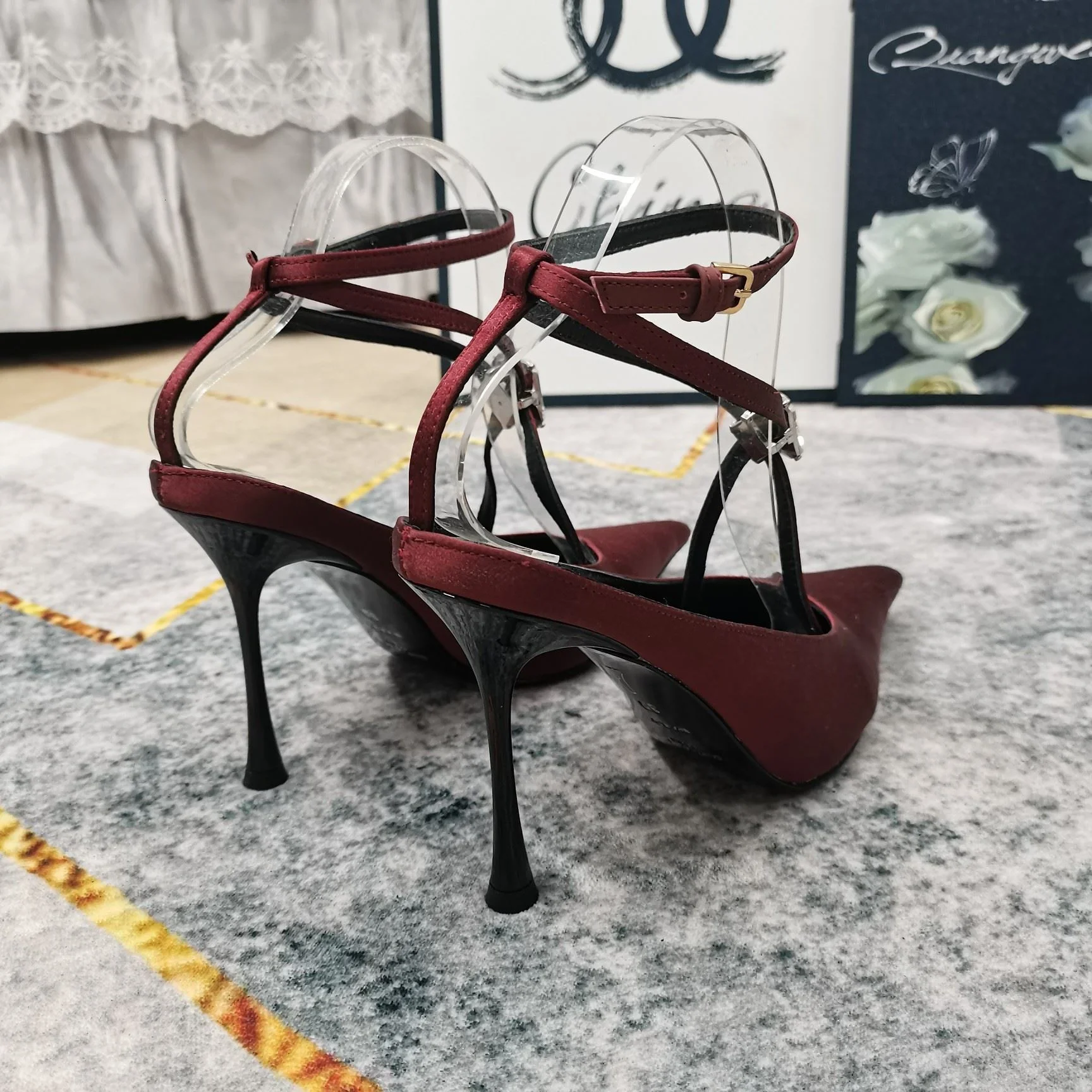 Bargain Ysl Sandals