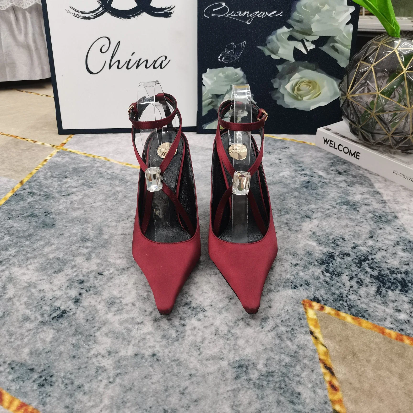 Bargain Ysl Sandals