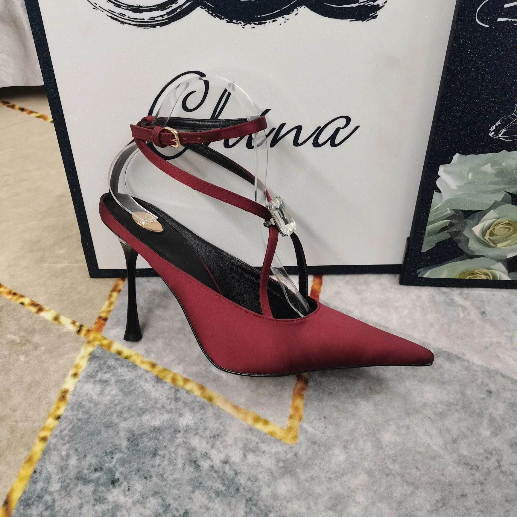 Bargain Ysl Sandals