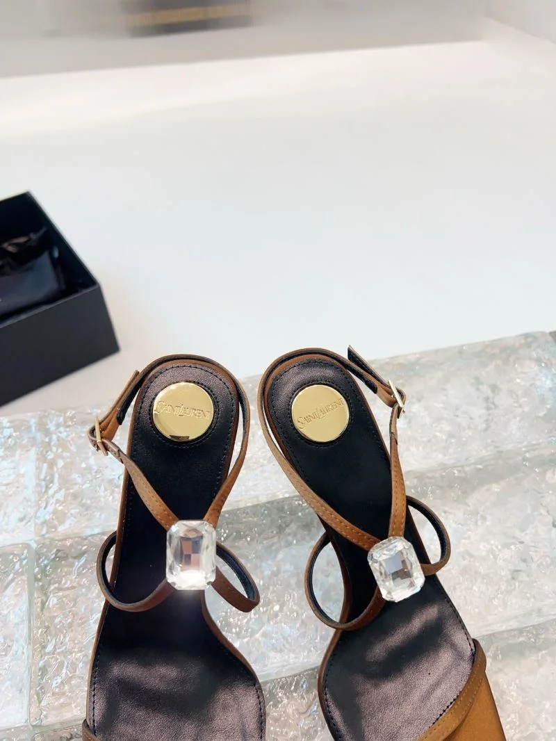 Accurate model Ysl Sandals