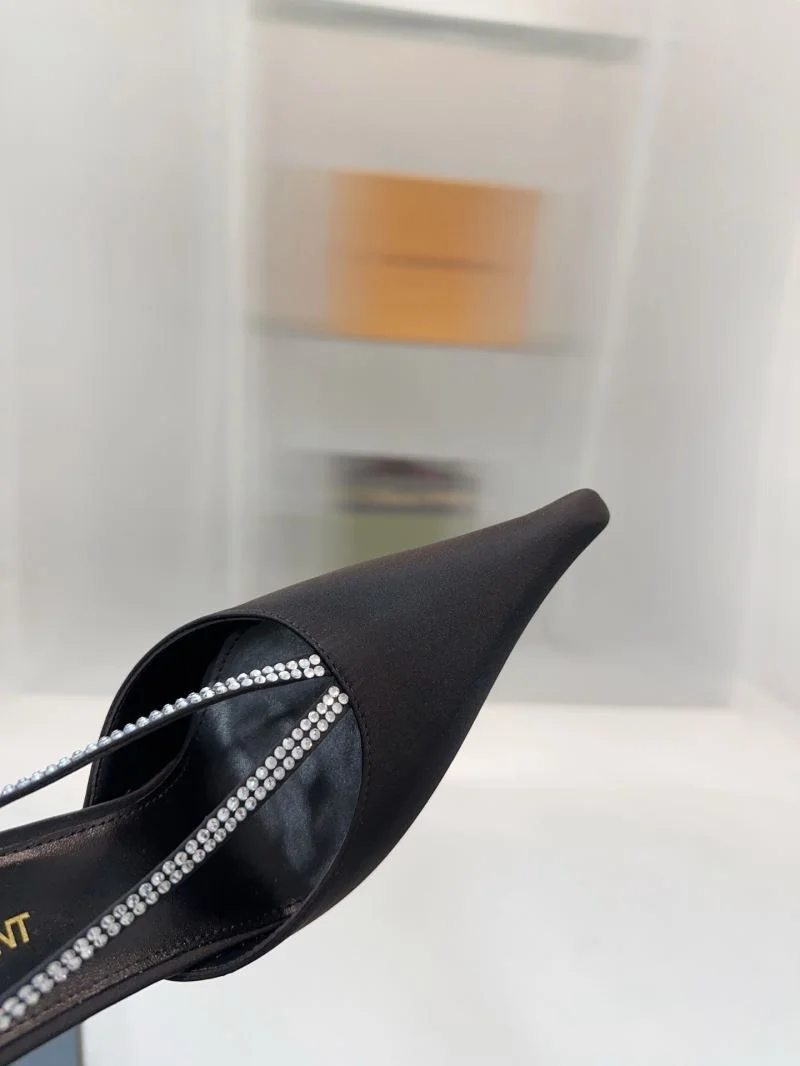 Accurate model Ysl Sandals