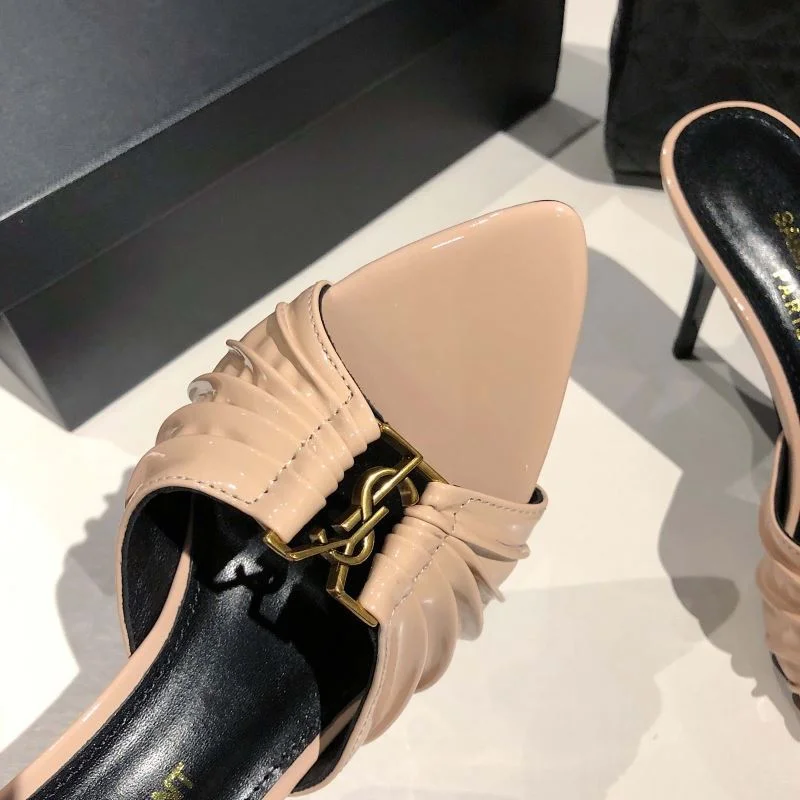 Accurate model Ysl Sandals