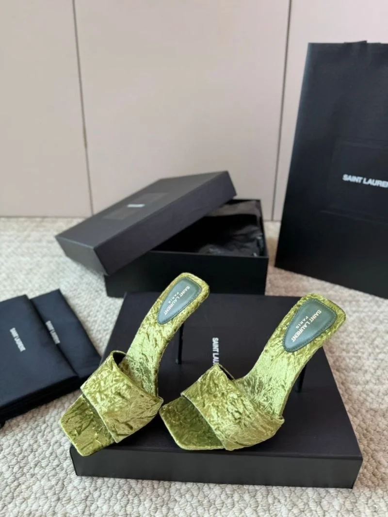 Top mirror Ysl Sandals
