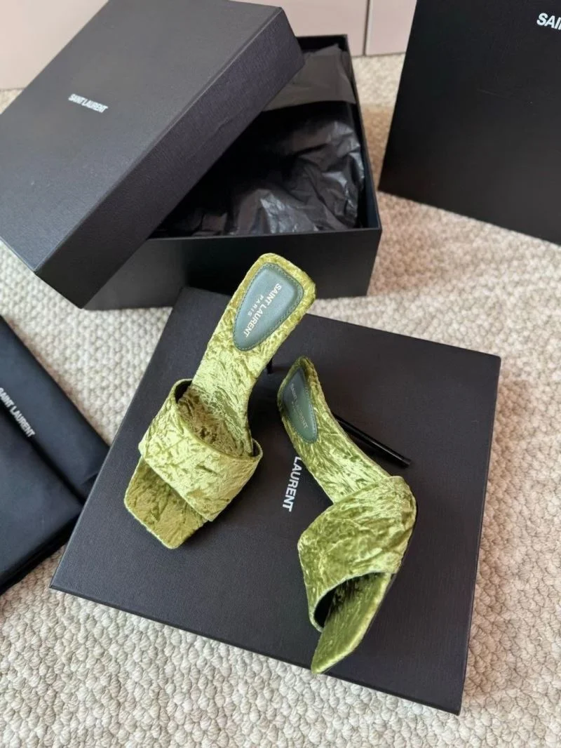Top mirror Ysl Sandals