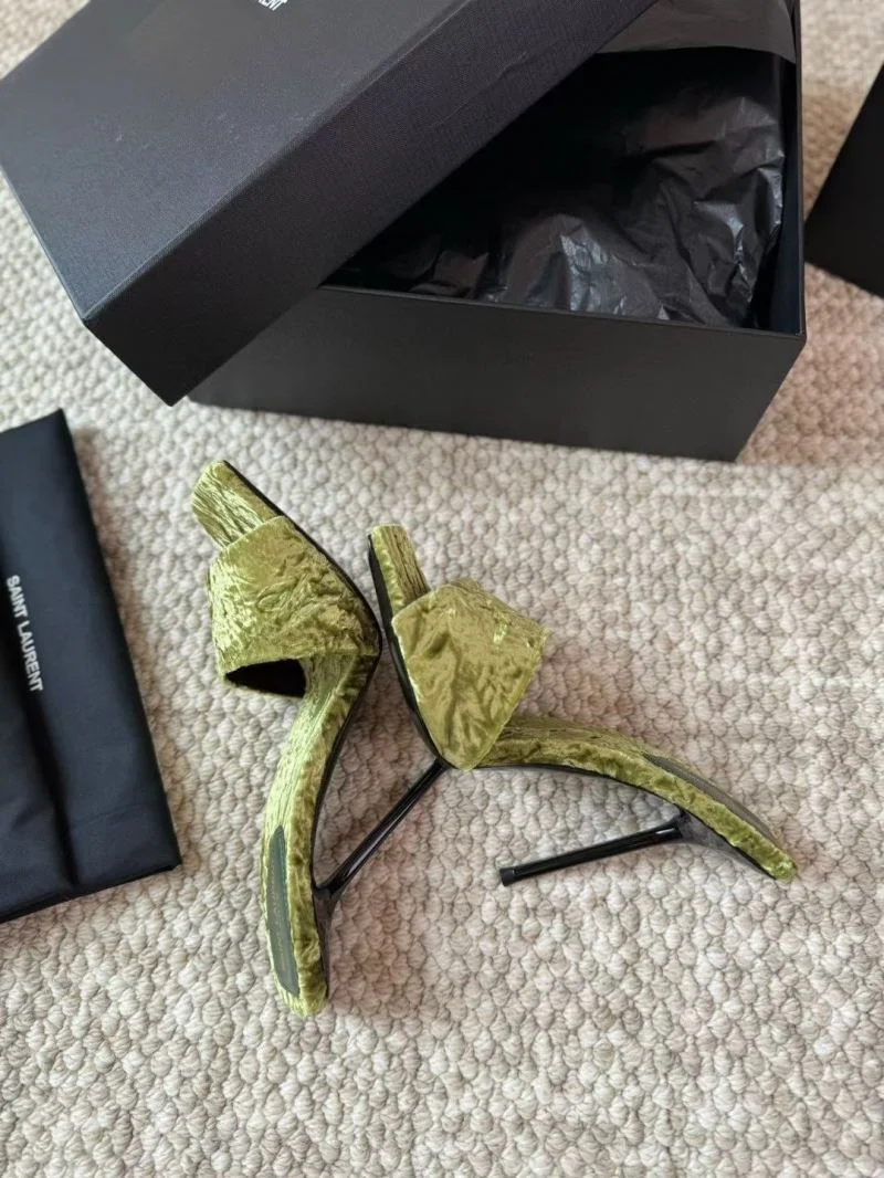 Top mirror Ysl Sandals