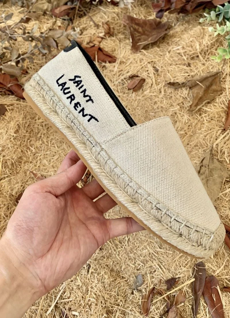 Value-priced Ysl Shoes