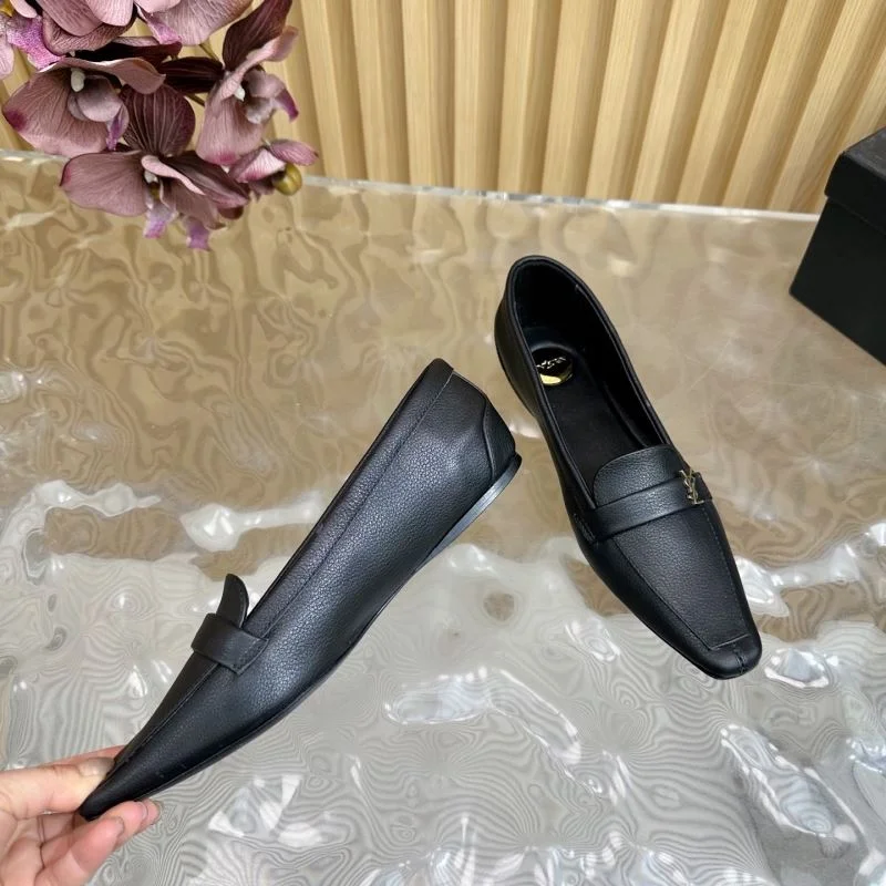 Value-priced Ysl Shoes