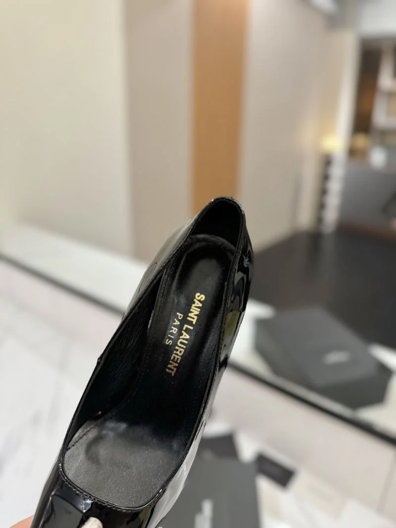 Value-priced Ysl Shoes