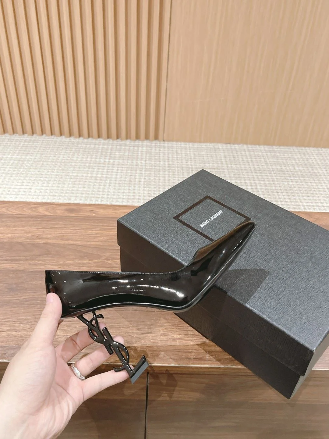 Top match Ysl Shoes