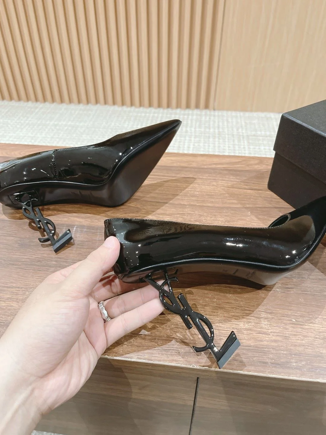 Top match Ysl Shoes
